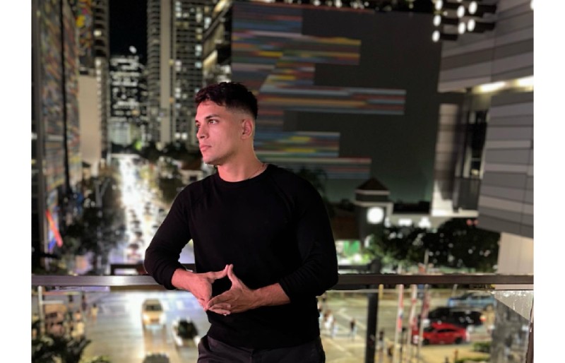 Empoderando a la Comunidad Latina: La Misión de Julio Domenech Hacia la Libertad Financiera ...